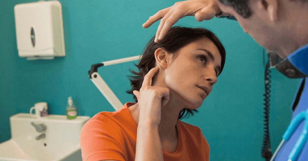 What Causes Echo in Ear? 5 Alarming Hearing Loss Symptoms to Watch For ...